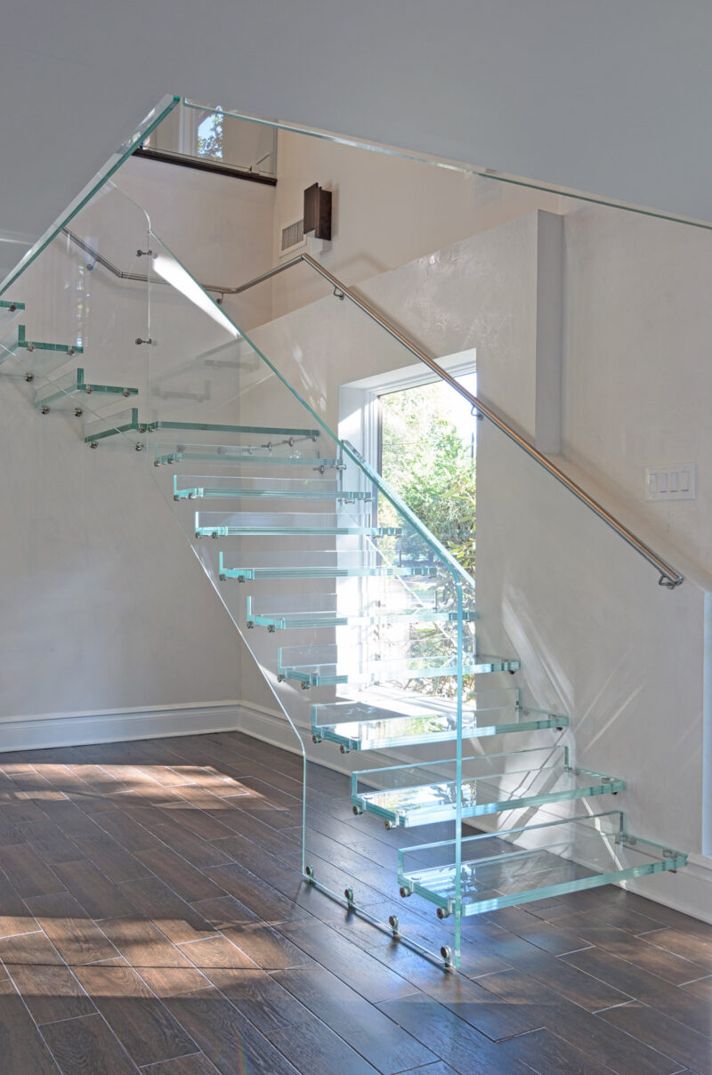 Spiral Staircase in Glass and Stainless Steel by Marretti